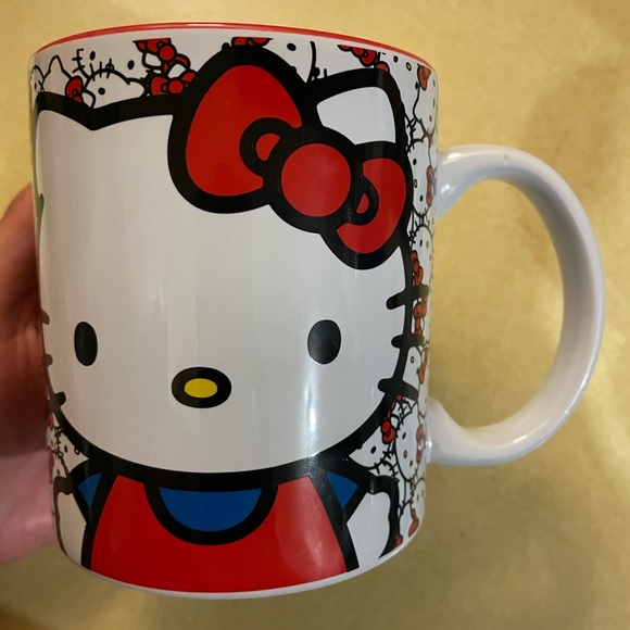 Hello Kitty | Kitchen | Nwt Hello Kitty Bundle Of 3 Mugs | Poshmark
